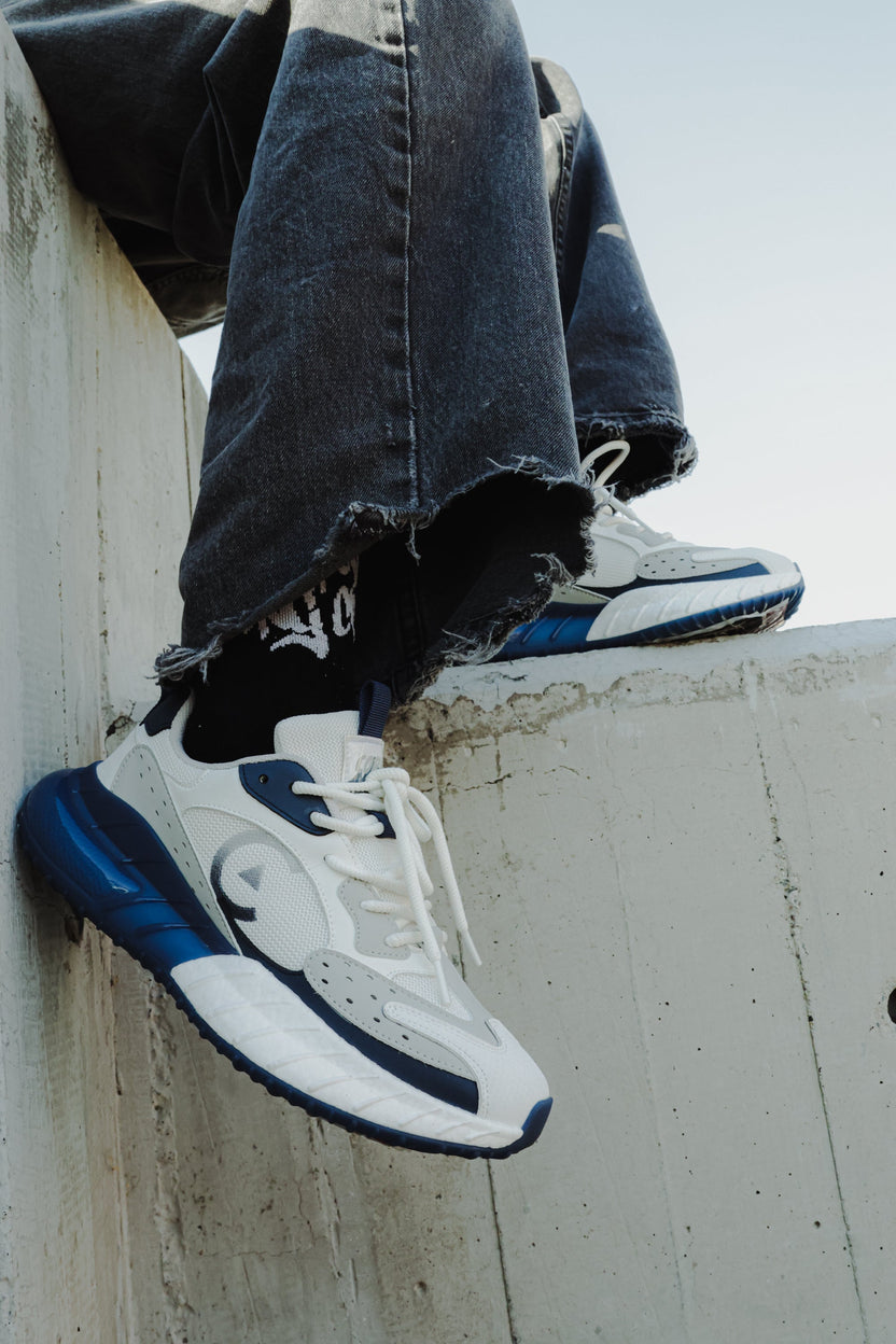 CORE FOOTWEAR